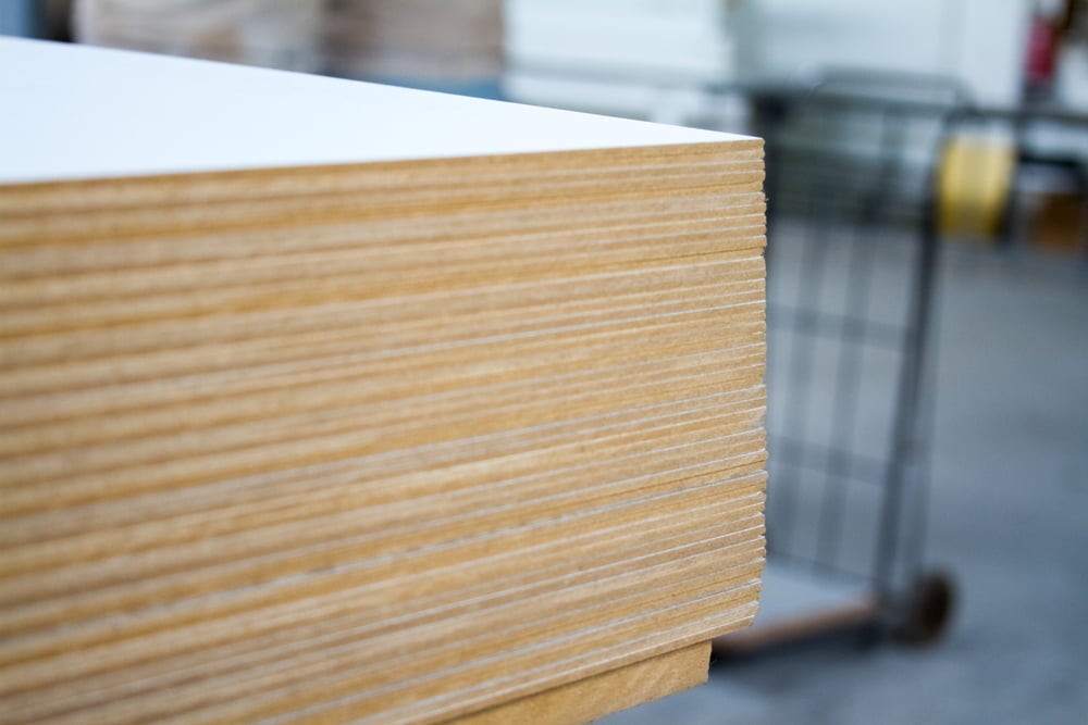 Compensado naval x MDF hidrorrepelente: qual escolher?