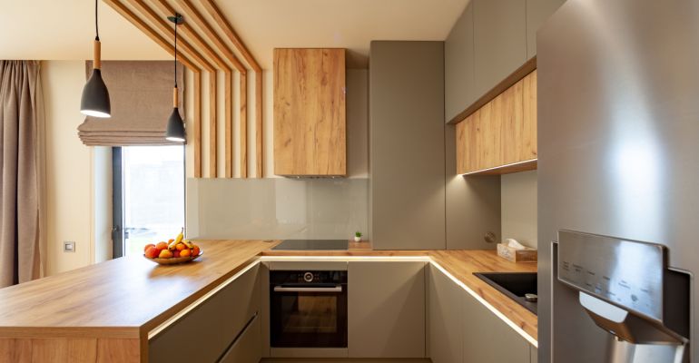 Entenda como montar um layout de cozinha