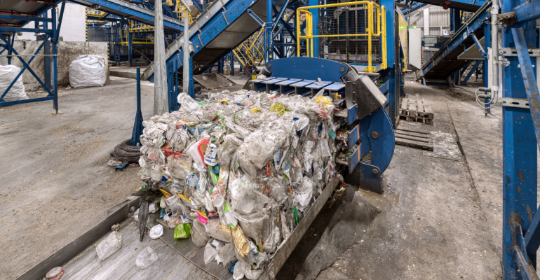 Etapas da reciclagem mecânica do plástico: processo completo