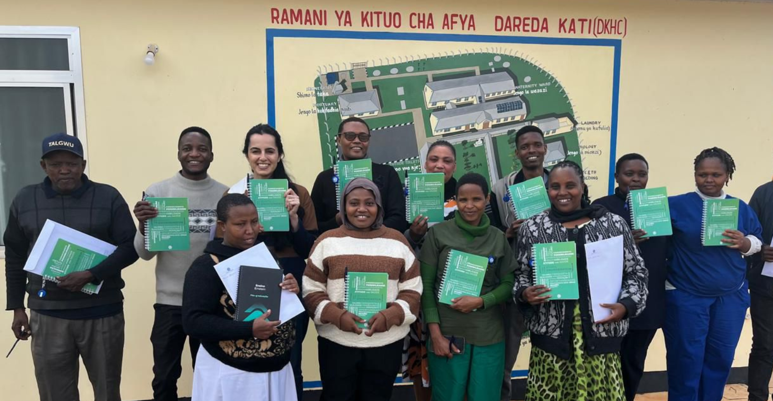 Parceria entre Einstein e ONG Karimu qualifica profissionais da saúde na África - Saúde Business